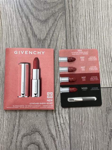 Палетка помад Givenchy — цена 250 грн в каталоге Помада для губ Купить товары для красоты и