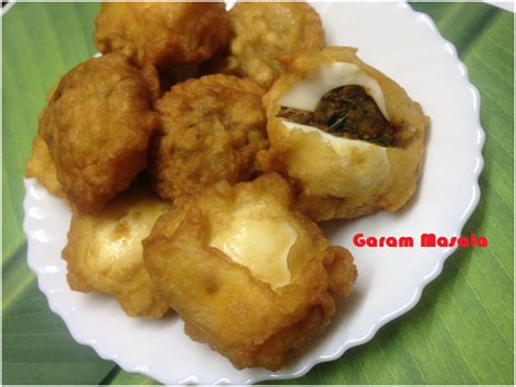 Garam Masala Mutta Nirachathu Stuffed Egg Bhaji Mutta Bhajji