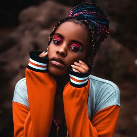 26 Stunning Peekaboo Braids Styles Colors And Styling Guide