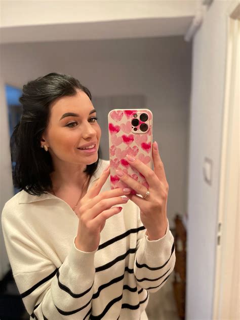 Cute Selfies Like This Dont Have To End Rselfie