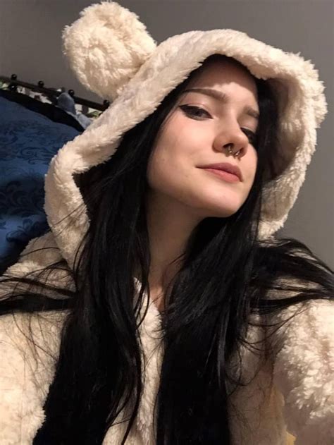 The Face Of A Girl Whos Officially Ready For Winter Rfaces