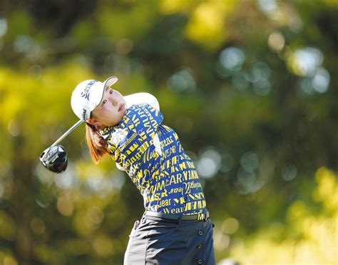 【女子ゴルフ】竹田麗央、自己ベストの『64』で首位発進「最後もバーディーで63にしたかった残念」：中日スポーツ・東京中日スポーツ