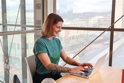 Economic Trends Impacting Women In The Workforce Generation Usa
