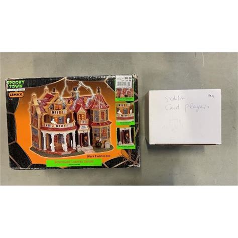 Lemax Spooky Town Black Cauldrin Inn And Skeleton Card Players