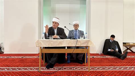 Brčko Sinoćnji Gost Prve Ramazanske Tribine Dr Muastafa Efendija Spahić