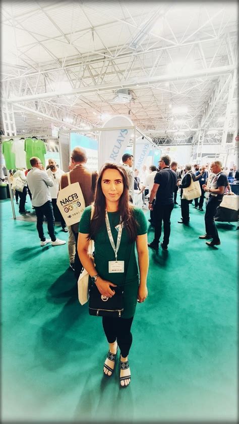 Sarah E On Linkedin Networking Financeindustry Exhibition Businessrelationships…