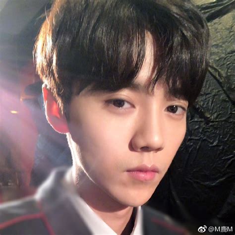 Luhan Selca Weibo