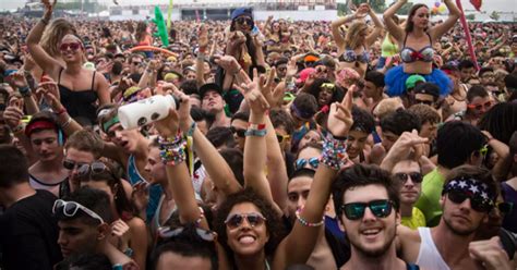 토론토 워터프론트에서 대규모 여름 축제를 개최할 예정 Cbm 토론토