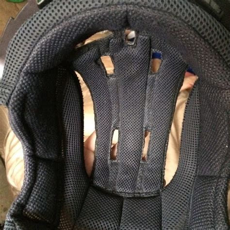 Shoei Helmet Lining Repair Car Accessories Accessories On Carousell
