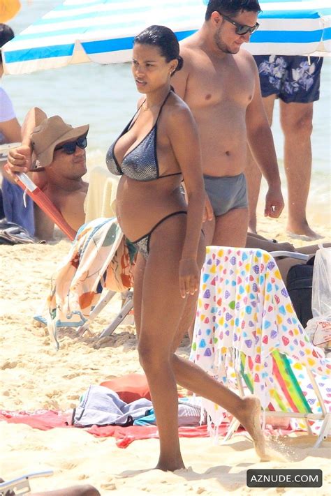 Tina Kunakey Sexy Enjoying A Paddle Boarding Session In Rio In A Two