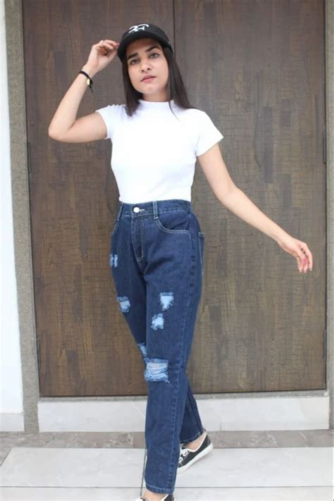 Regular Girls Jeans Pant At Rs 400piece In Surat Id 2849299892833