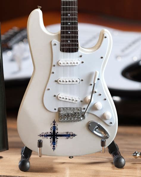 Officially Licensed Kenny Wayne Shepherd Mini Fender™ Strat™ Cross Gui