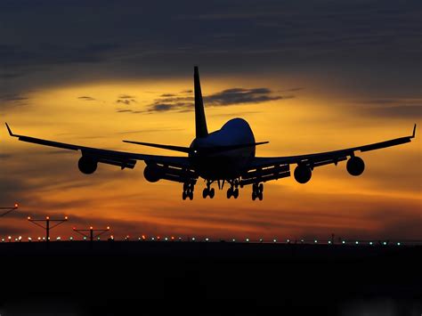 Plane Landing Wallpapers Wallpaper Cave