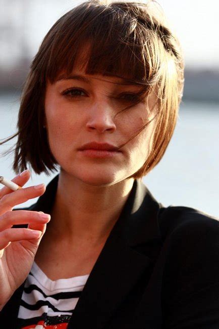 Smoking Celebs Click Image To Close This Window