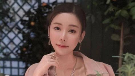 Profil Abby Choi Model Cantik Yang Ditemukan Tewas Dimutilasi Ikon
