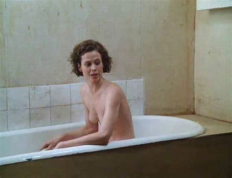 Sigourney Weaver Nude Pics And Sex Scenes Scandal Planet