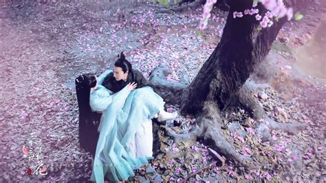 一切都是套路！？劇中「公主抱畫面」秘辛公開 少了「這個物品」就無法完成！