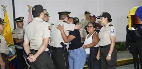 Así Fue La Conmovedora Despedida De Un Policía Asesinado En Guayaquil