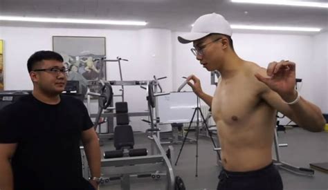 增肌之王深蹲 海淘课堂