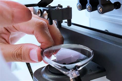 What Types Of Glasses Hinges Are There