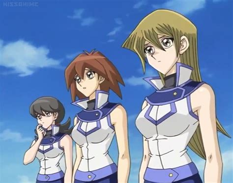 Pin De Austin Harjes En Yugioh Yugioh Personajes Figuras De Anime Personajes De Anime