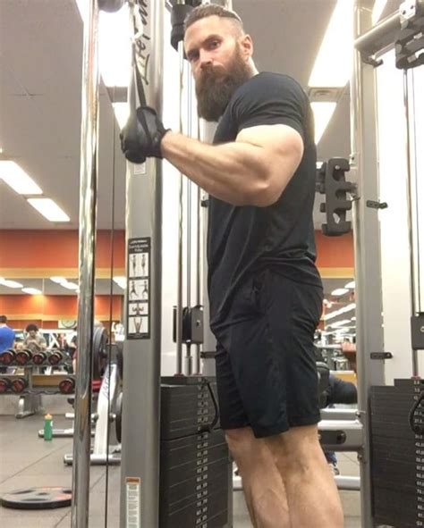 🔴⚓️ Brendan Gregory Bourassa Bloodanchor • Instagram Fotos Und Videos