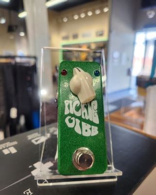 Gear Hunter Lovepedal Pickle Vibe