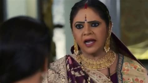 Rasode Me Kaun Tha Scene Recreated In TV Show Sath Nibhana Sathiya