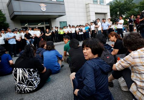 Trial Of South Korean Ferry Crew Begins The New York Times