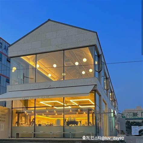 부산 처묵처묵 분위기 좋은 영도 갬성 신상카페💛💫💛💫 영도 암튼커피스탠드 💟 야외 테라스🏝도 있고