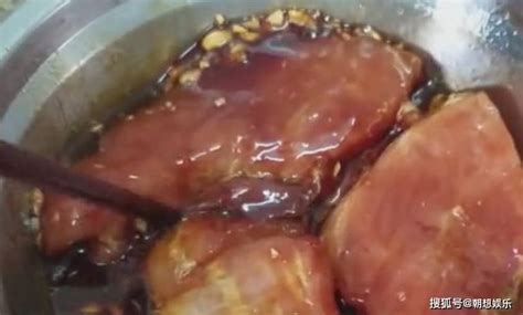 家庭版电饭锅蜜汁叉烧肉，简单做法满足复杂的口腹之欲膳食养生频道东方养生