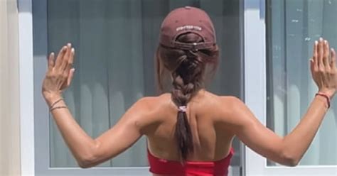 46세 채정안 아찔한 비키니 뒷태…20대 안 부러워 [ten★]