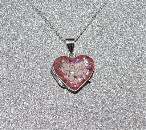 Cremation Ashes And Memorial Locket Amulet Of Ashes