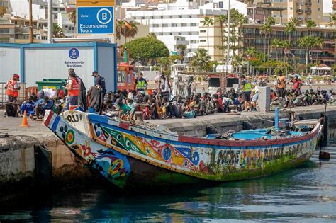 Spain Rescues Migrants After Search For Missing Boat The New York Times