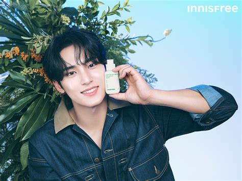 더쿠 남자 모델로도 느껴지는 이니스프리 리브랜딩 전후 컨셉 