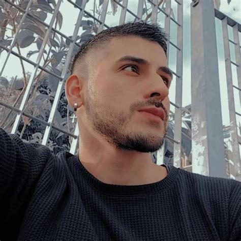 Ezequiel Calderóne Ezequielcalderone • Threads Say More