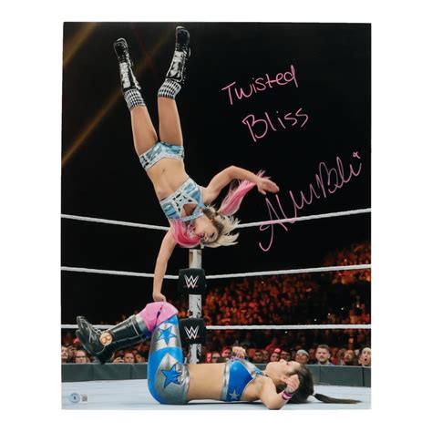 Alexa Bliss Signed Wwe 16x20 Photo Inscribed Twisted Bliss Beckett