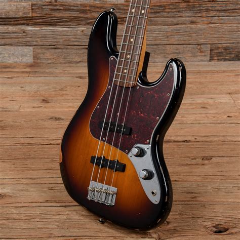 Fender 60th Anniversary Road Worn Jazz Bass Sunburst 2020 Chicago