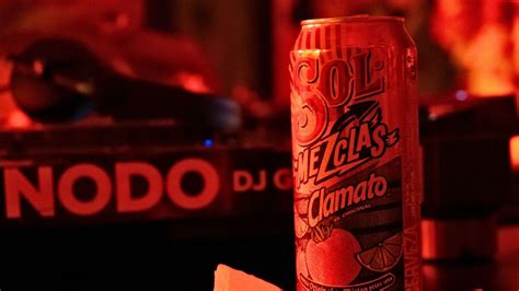 Sol Clamato Se Pone En Modo Tranqui” Y Sorprende A Oficinistas