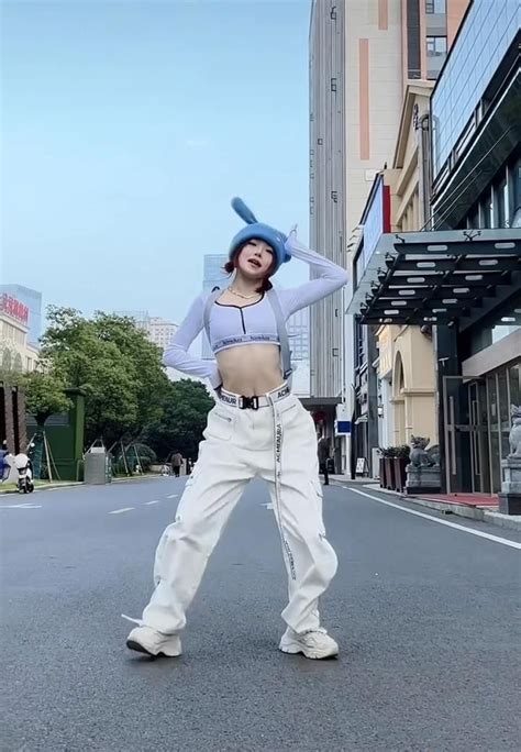 [Видео] «so Hot Song And Hot Red Kpop Suit Танцевальная хореография Хип хоп танцы