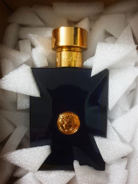 Versace Dylan blue - عطرافشان