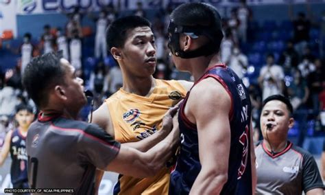 Babe Siga John Amores Inambahan Player Ng Letran