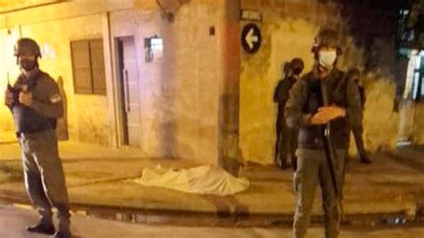 Rosario Sangrienta Acribillaron A La Dealer “la Loca Mari” Infobae
