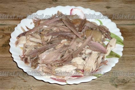 Рецепт холодца из свиных ножек и курицы: 14 фото в рецепте