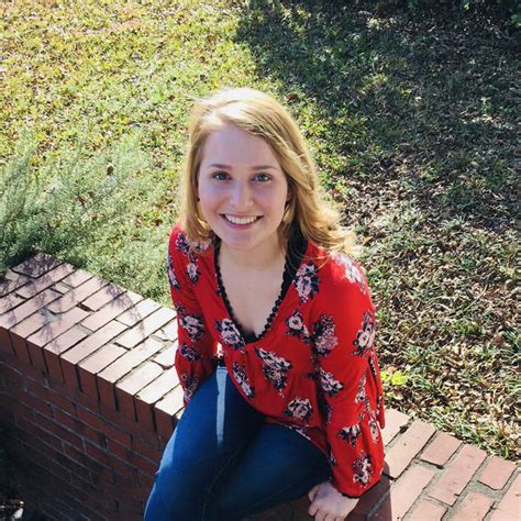 Amber Neely Nutrition Intern Aramark Linkedin