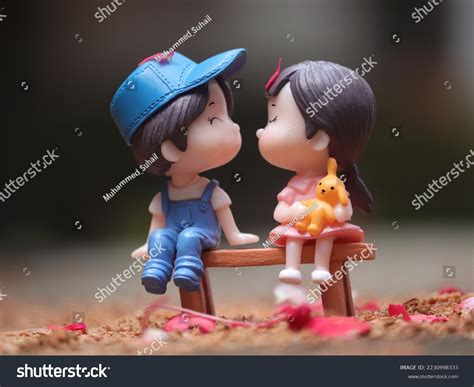 Sweet Couple Wallpaper Love Holding Hands