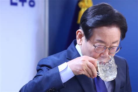 포토 당 대표 출마 선언하는 이재명 전 대표