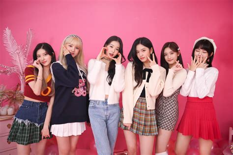 Ive Official On Twitter 📸 Ive의 첫 리얼리티 123 Ive 🎞 풋풋함과 설렘을 꼭 꼭 담은