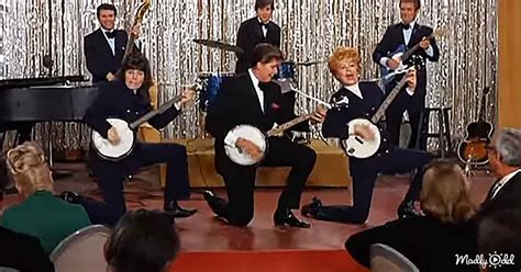 Lucille Ball Performs With Her Daughter Lucie And Wayne Newton Madly Odd