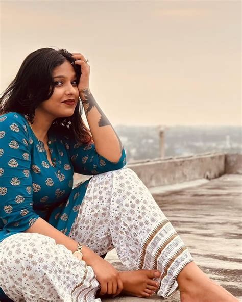 Safa Anavrin R Actressfab